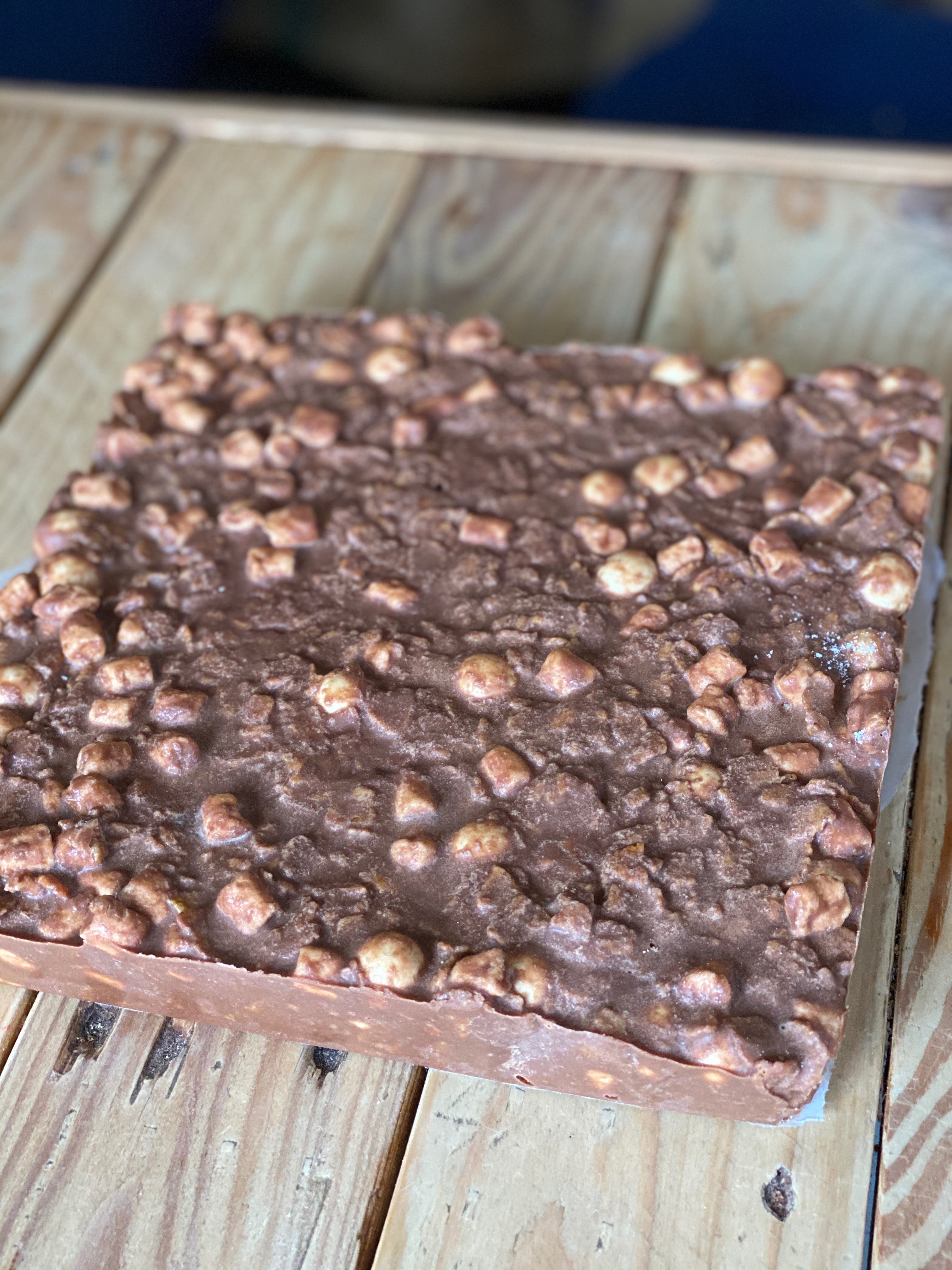 Whole Tray of Malteser Crunch – Dartmoor Bakery
