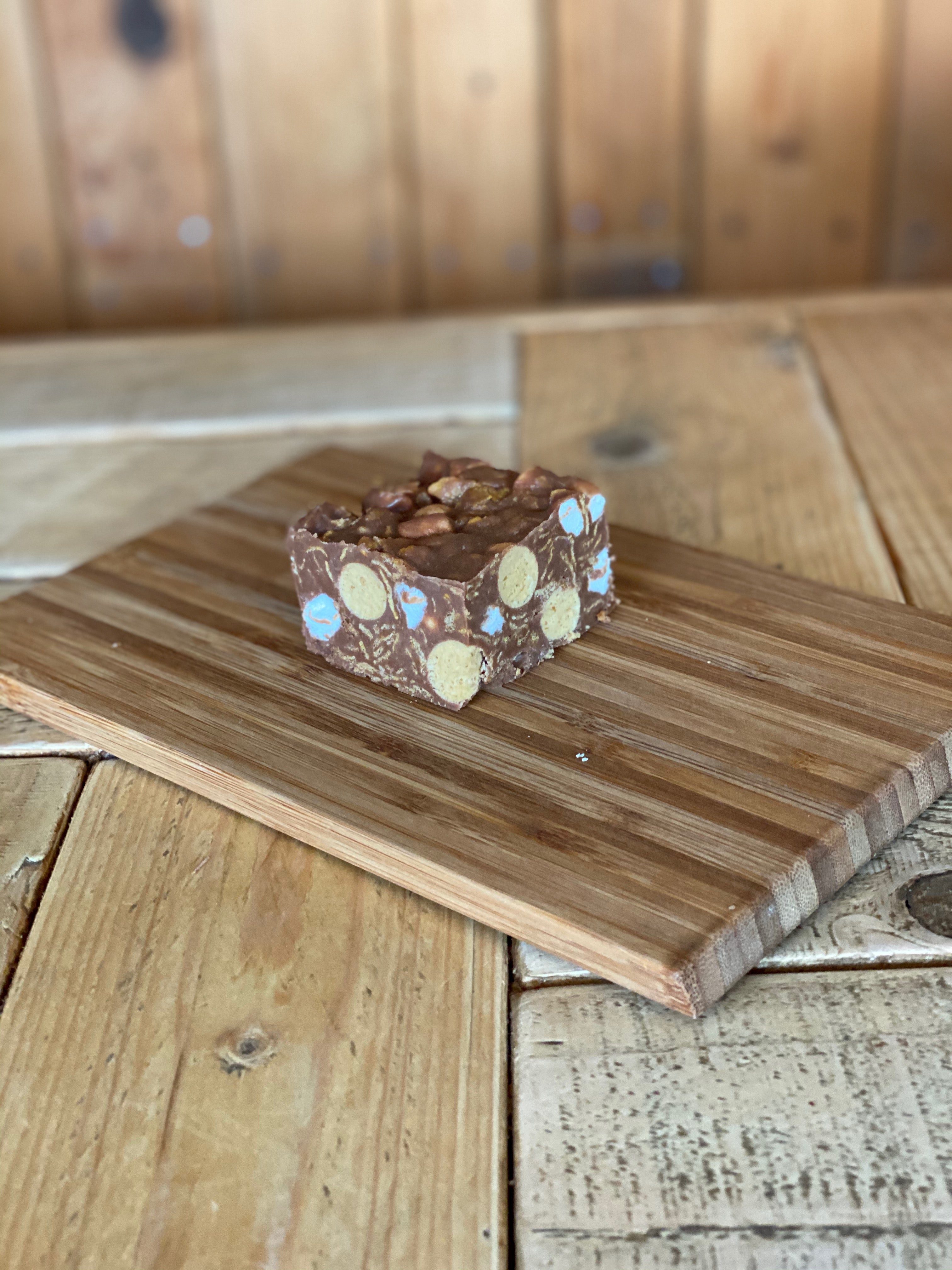 Malteser Crunch – Dartmoor Bakery